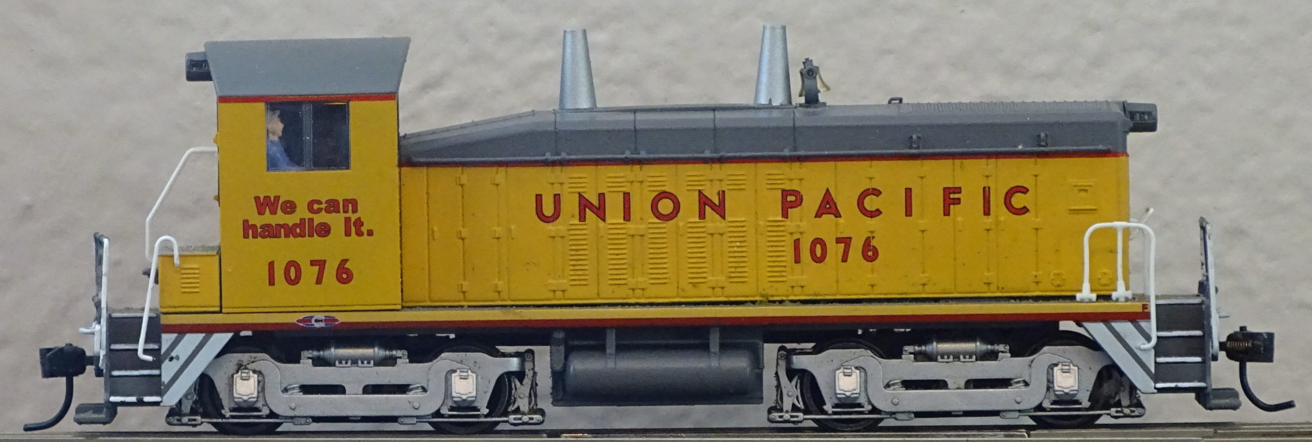 UP_1076_NW2 – TrainTraxx