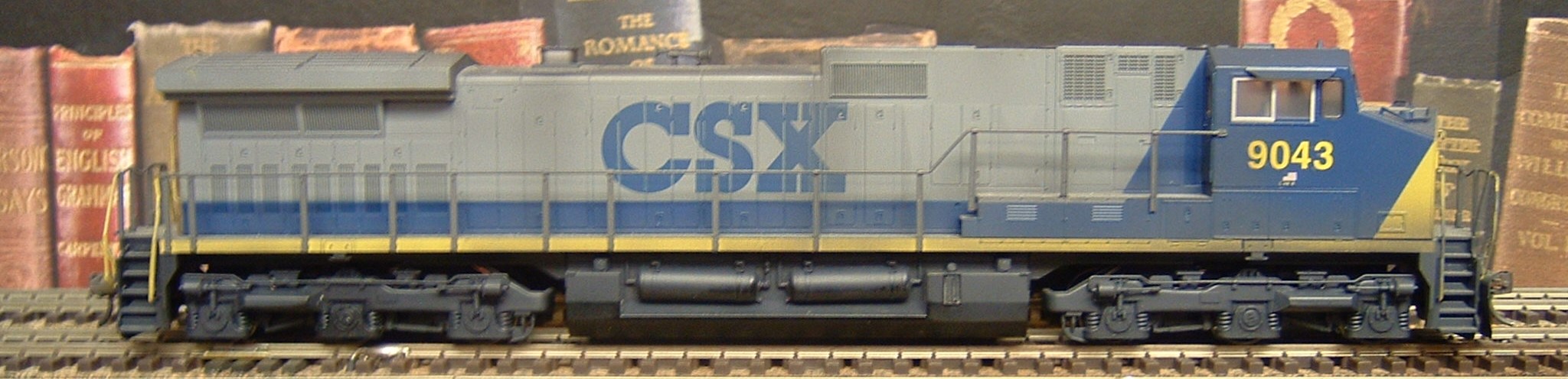CSX_9043 – TrainTraxx