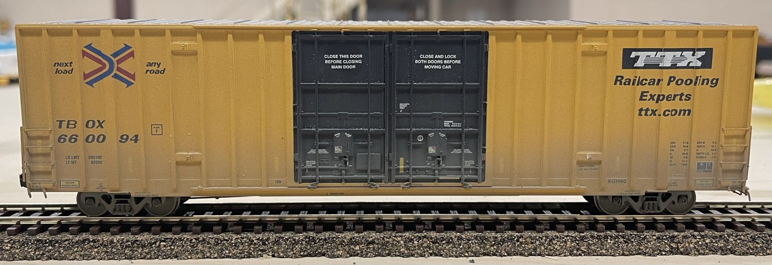 BOX-660094-TTX – TrainTraxx