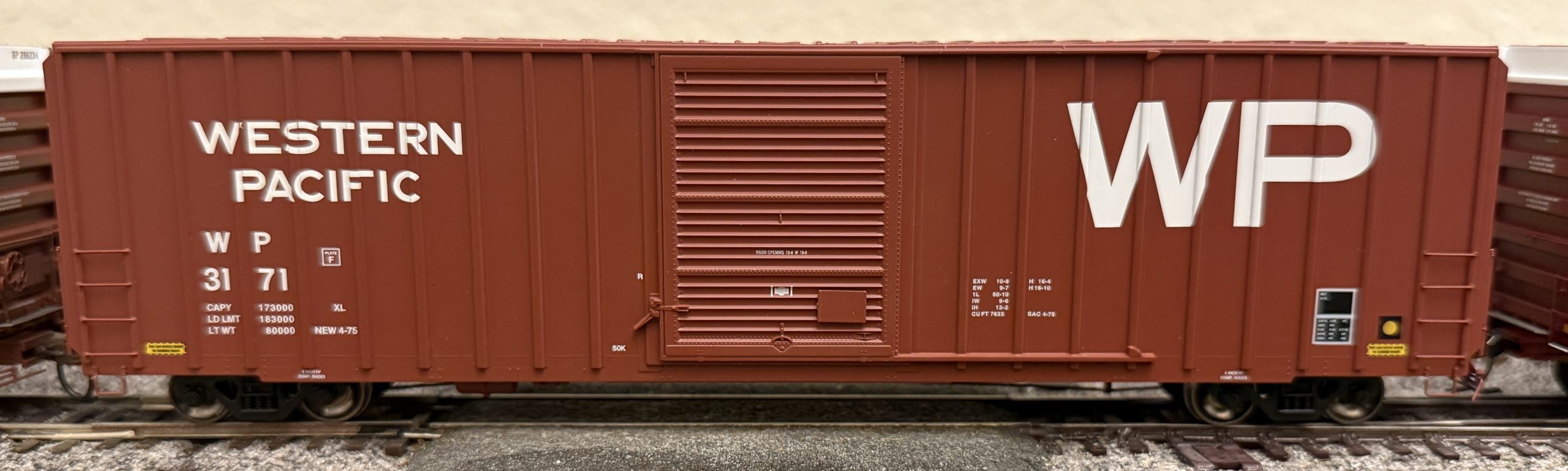 WP_3171_BOXCAR – TrainTraxx